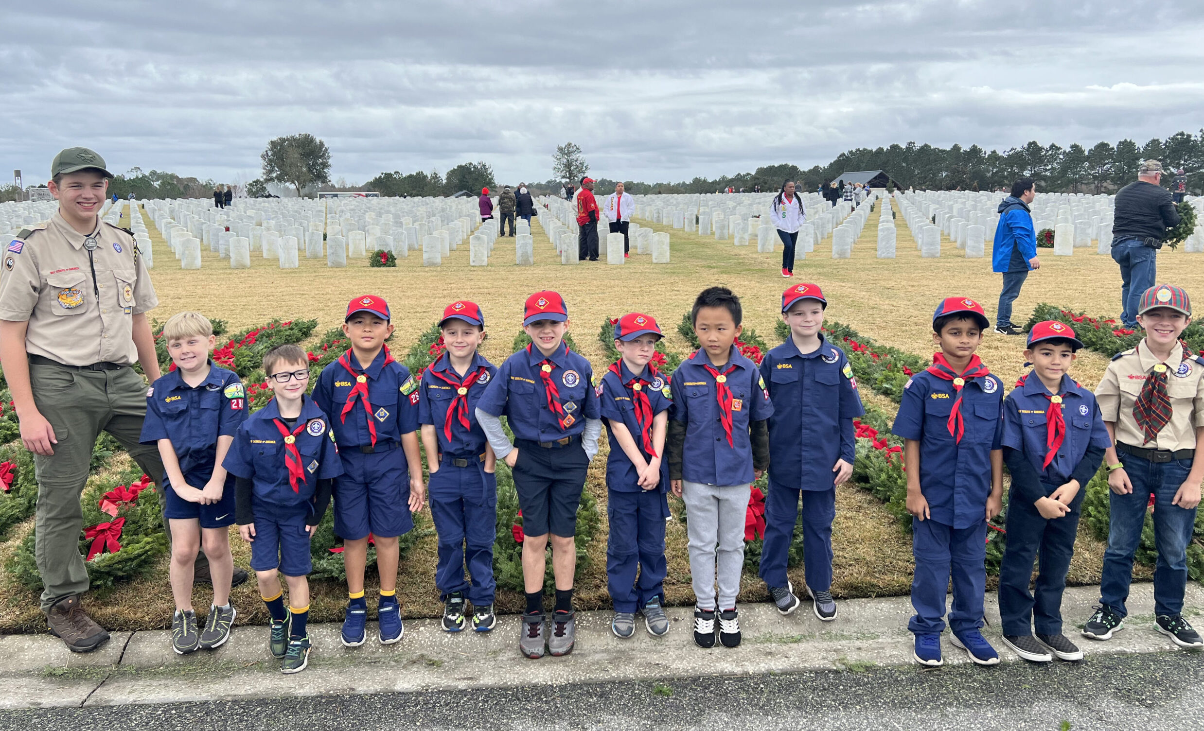 Cub Scouts participate in Wreaths Across America - Florida NewsLine